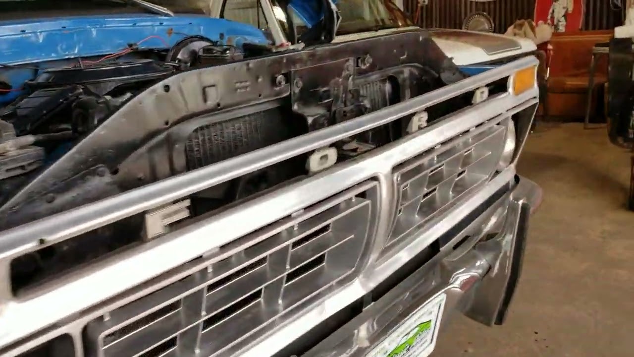 1977 Ford F150 short bed 4X4 2648