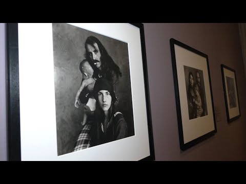 Irving Penn Retrospective exhibit at SF's de Young Museum captures Summer of Love