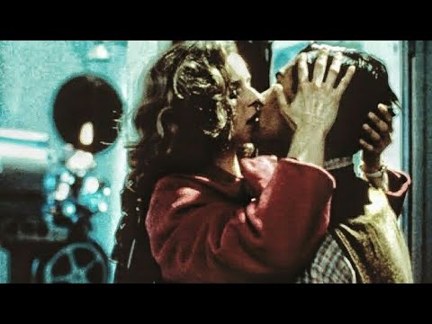 Why You Should Watch CINEMA PARADISO ❤ | OSCAR Award winning movie |