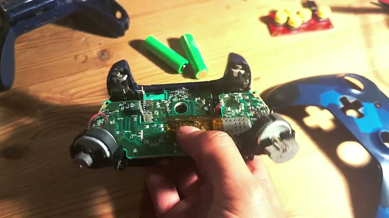 Xbox One controller does not work with new batteries - Advanced repair tip!