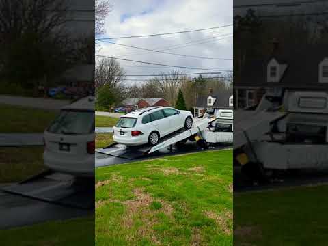 When Carvana came to my house to buy my car! 🚗 #short #shorts #car #carvana #viral #trending #happy
