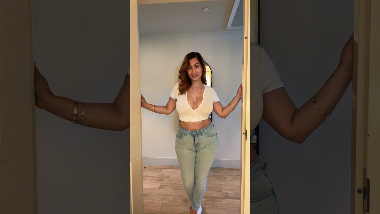 Good morning ☀️ jeans kind of day ✨ #ootd #fyp  #explore #treasurepassion