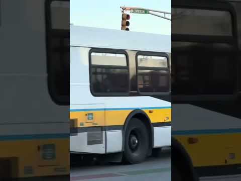 Something is off with the engine.. 🤨 #mbta #d40lfs