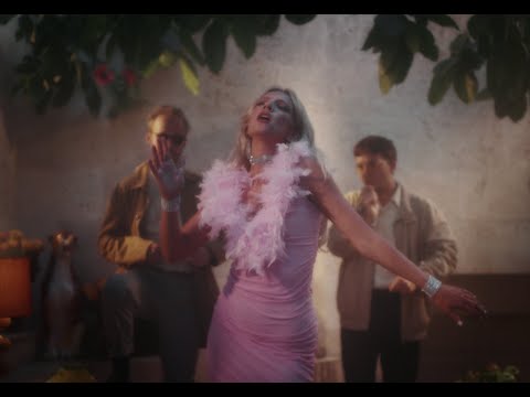MUSIC VIDEO DAME DEAREST – Jennifer Vedsted Christiansen