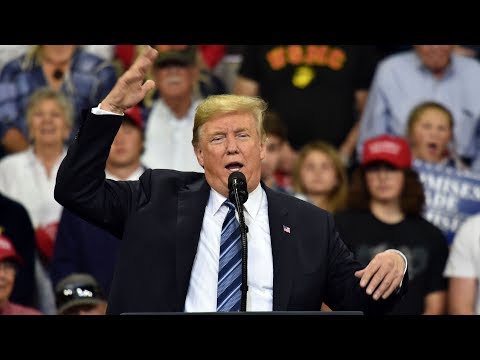 VIDEO: Trump Attempts to Say the Word 'Anonymous'