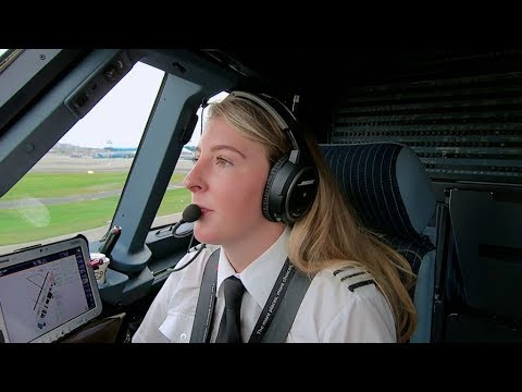 Video: easyJet: Inside The Cockpit Series 2 – Episode 1 | World Airline ...