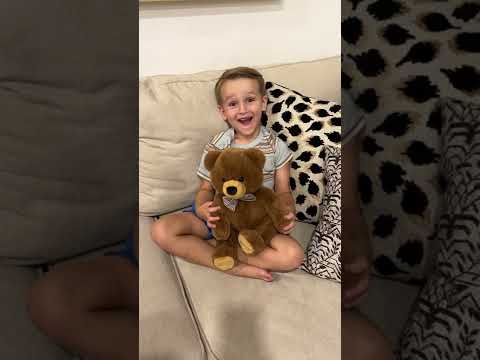 The kid's reaction to the Smart Teddy