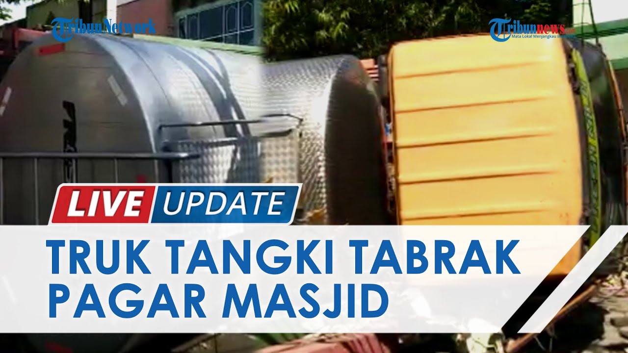 Truk Tangki Pembawa Susu Murni Menabrak Pagar di Masjid Agung Kendal, Truk Terguling dan Ringsek ...