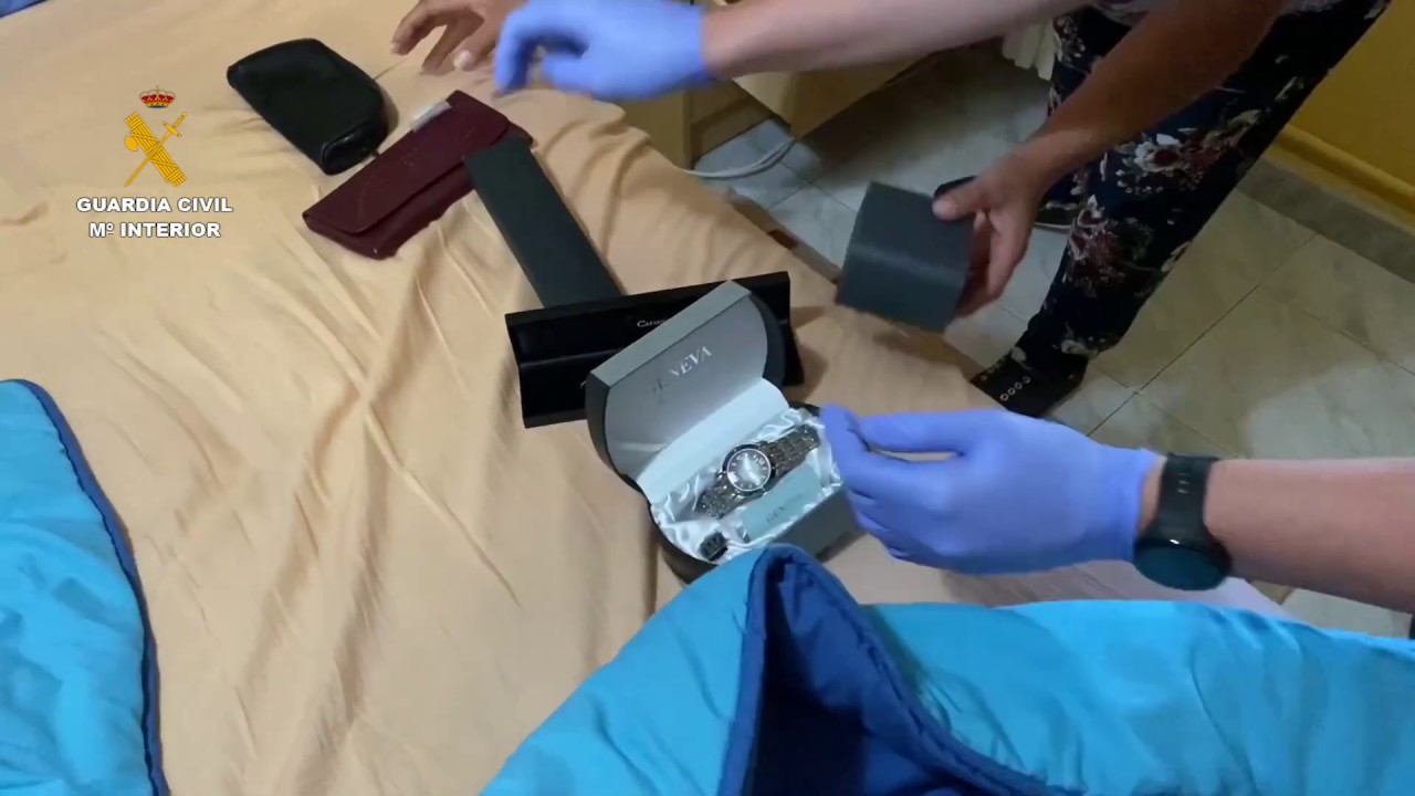 Detenida una mujer por robar una cantidad de 113.000 euros a la anciana que cuidaba