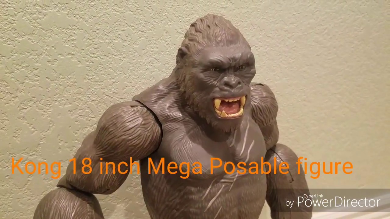 Godzilla vs King Kong (2014 Giant size, 2017 Mega Posable figure comparison)