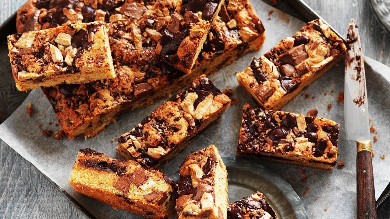 Chewy Triple Chocolate Slice Recipe | myfoodbook