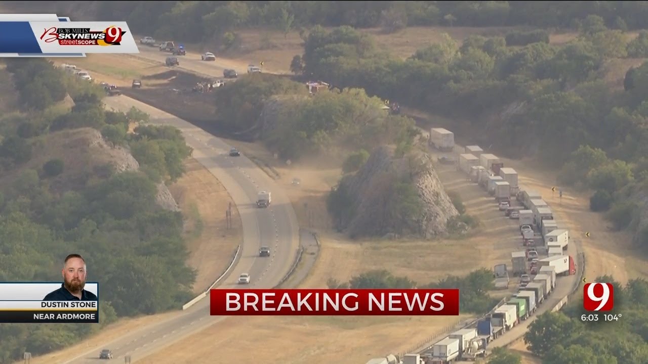 All Lanes Of I-35 In Southern Oklahoma Closed Due To Deadly Multi-Vehicle Crash