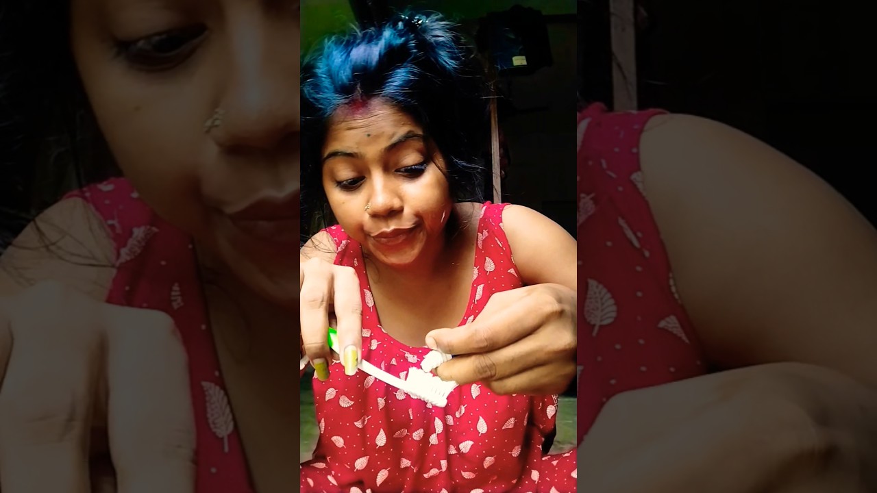 Eat emoticons in order#9031😩🤦