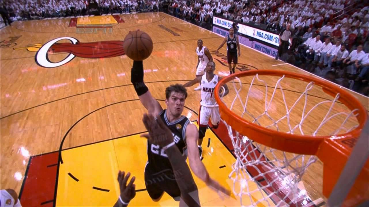 LeBron James' INSANE block on Tiago Splitter in Game 2!