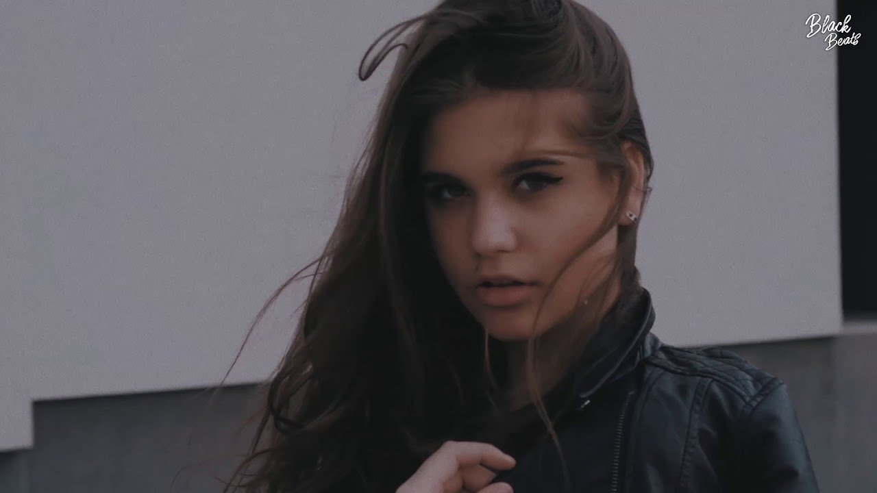 Lyrics & Translations of Yad by Erika Lundmoen | Popnable