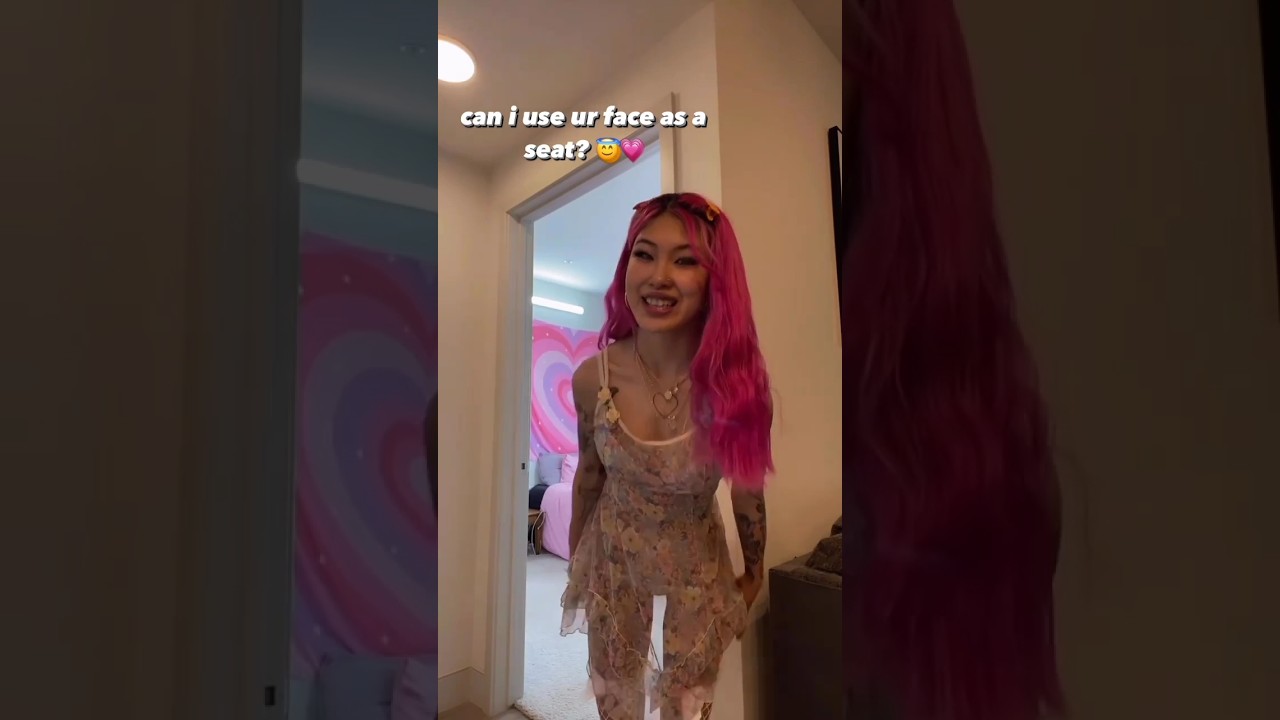 can i use your face as a seat #cosplay #show #egirl #comedyflim #funny #funnyrooms #anime #showshow