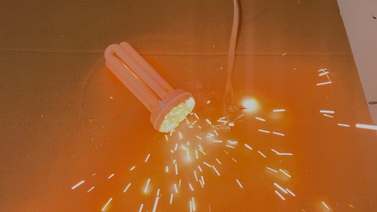 Queimando lâmpadas fluorescentes 