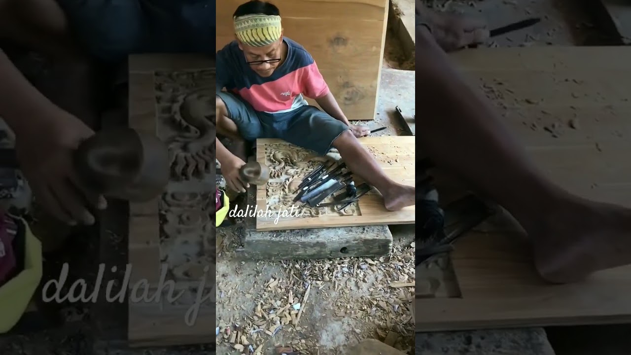 pengrajin ukiran kayu jepara