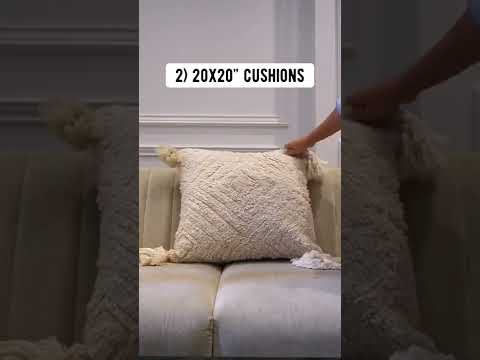 How to style your couch like a professional! #sofa#stylelikeapro#interiordecor#homedecor#cushion