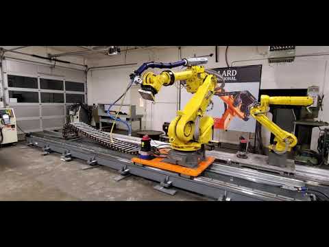 Fanuc R-2000iB Robot on 7th Axis Linear Rail