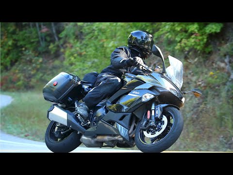 Full "Tail of the Dragon" on Kawasaki Ninja 1000sx and Yamaha MT-09