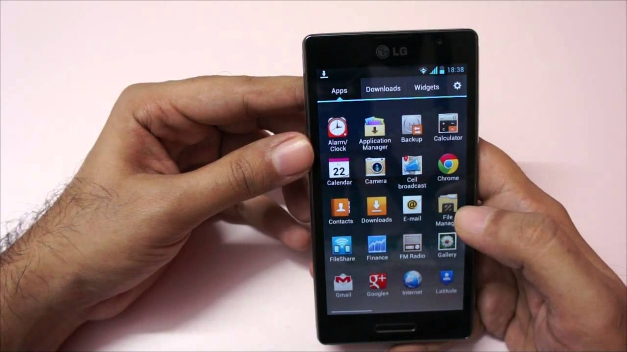 LG Optimus L9 Unboxing & First Boot
