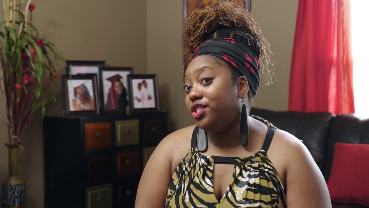 Jasmin’s Chronic Battle with Behçet's Disease and How She Learned to Cope