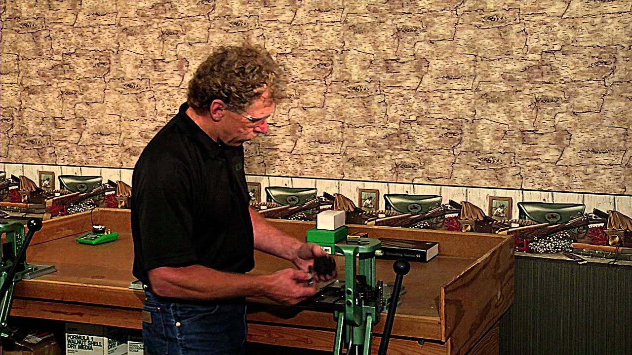 RCBS® FAQ: Install a Pro2000® Auto Index Shell Plate