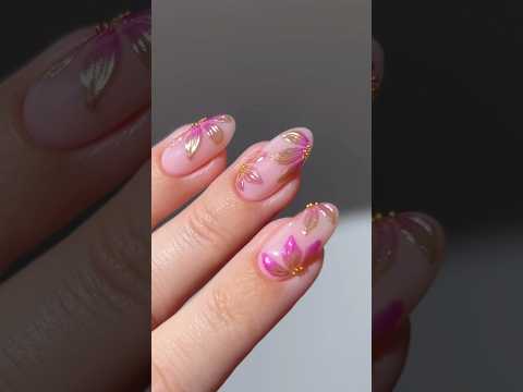 ๐ธโจ๐gold & pink chrome floral #nails #nailart #naildesign #nailpolish