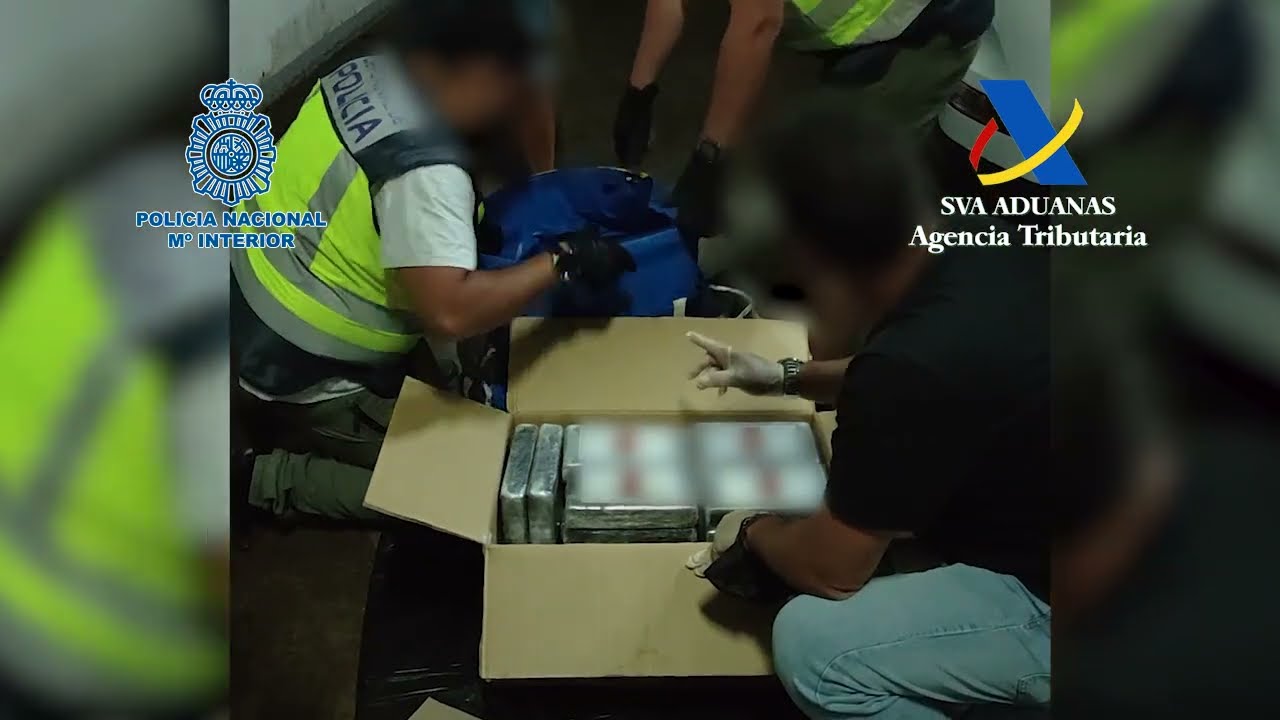Intervenidos165 kilos de cocaína en un contenedor mediante el procedimiento de “gancho ciego”