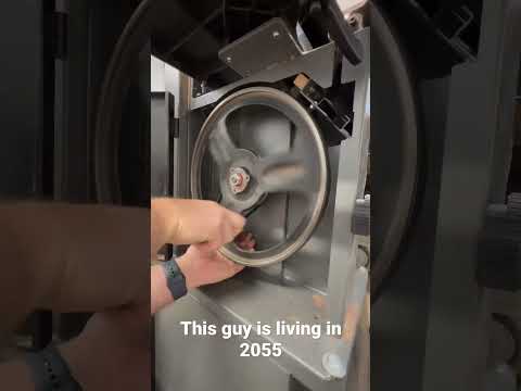 How To Clean Bandsaw Tires - Bandsaw Tuneup