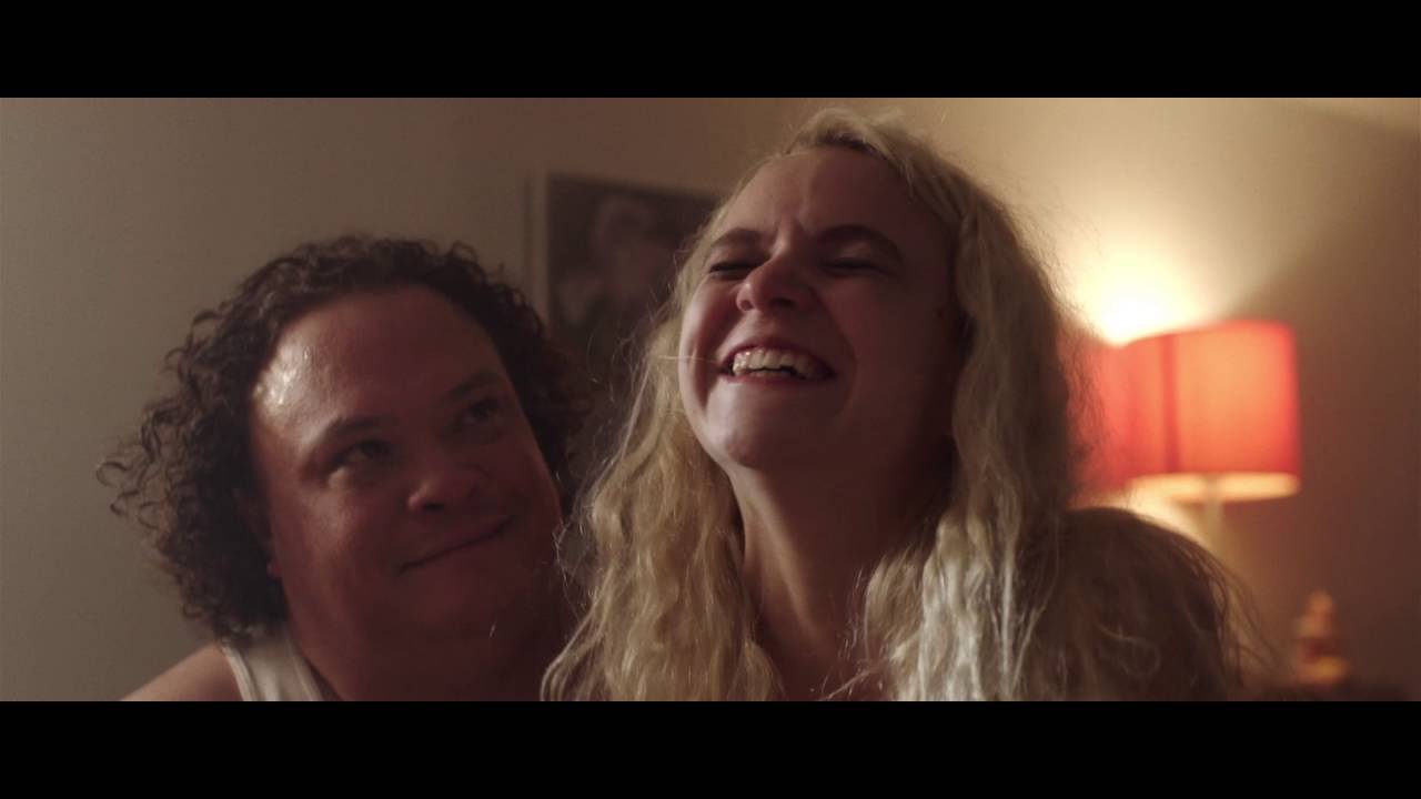 White Girl (2016) Official Trailer