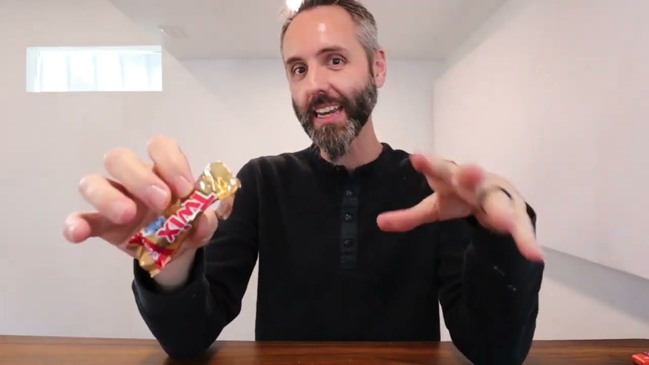 Twix Fun Sized Candy Bars: A Bite-Sized Crunchy Delight Review!