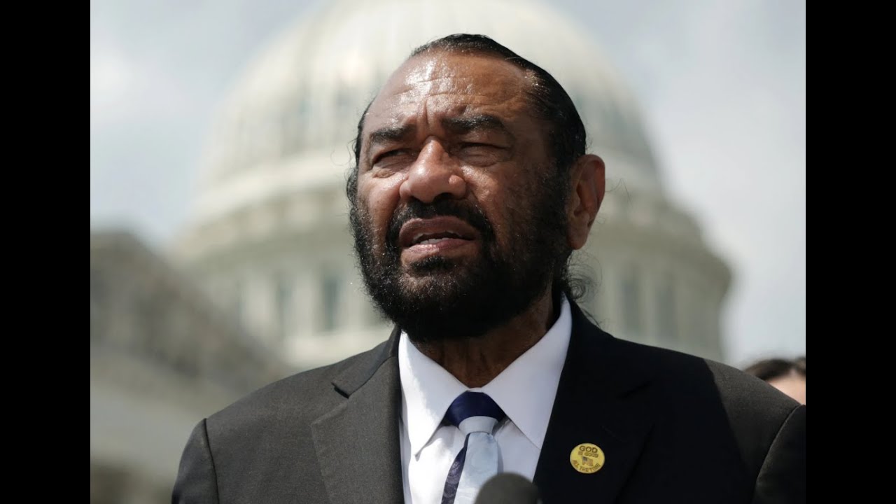 House Dismisses Attempt to Impeach Trump