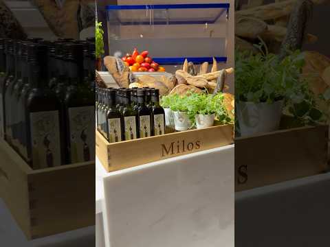 Estiatorio Milos 🐟 in Toronto’s Financial District #greek #toronto #restaurant #torontoeats #shorts