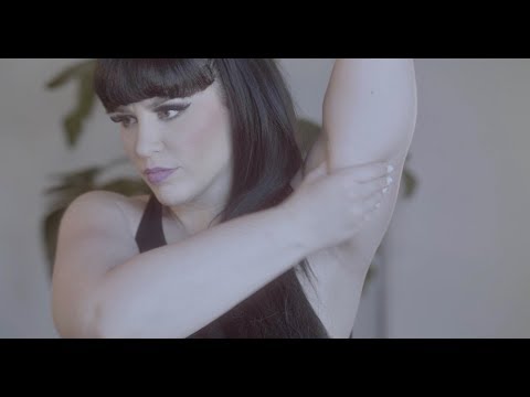 Stacey Kay releases a music video for her “New Type” single