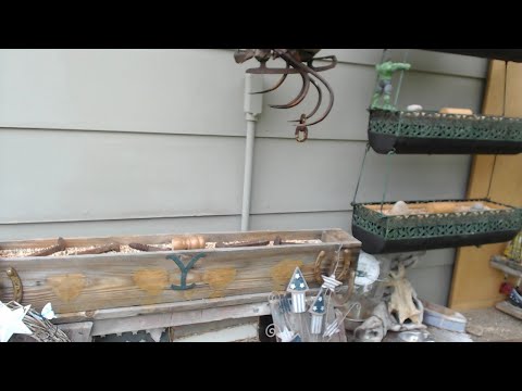 Sawhorse USA Birdfeeder by Elksters Made in Montana