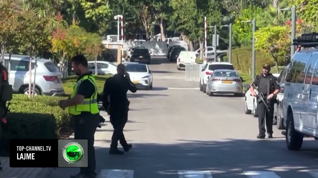 Top Channel/ Sulmohet banesa e Netanyahut. Dy raketa bien në oborrin e ... Top Channel/ Sulmohet banesa e Netanyahut. Dy raketa bien në oborrin e ...