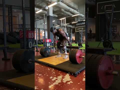 Conventional Deadlift progression: 50kg ➡️ 100kg ➡️ 160kg