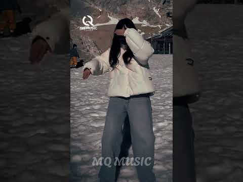 Lên núi gặp Quang Hùng MasterD... #mqmusic #cover #music #nhachaymoingay #shorts #xuhuong #thinhhanh