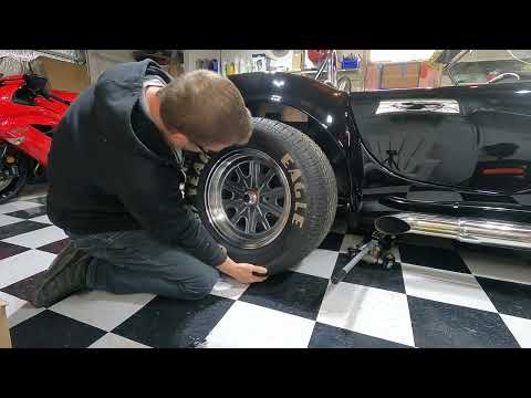 FFR MK 4 Wheel spinners installation - Shelby Cobra replica build