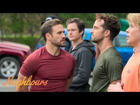 Rhett Flirts With Aaron | Neighbours