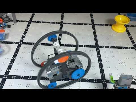 Meet the VEX IQ HoopBot: Unique Remote-Controlled Robot in Action!