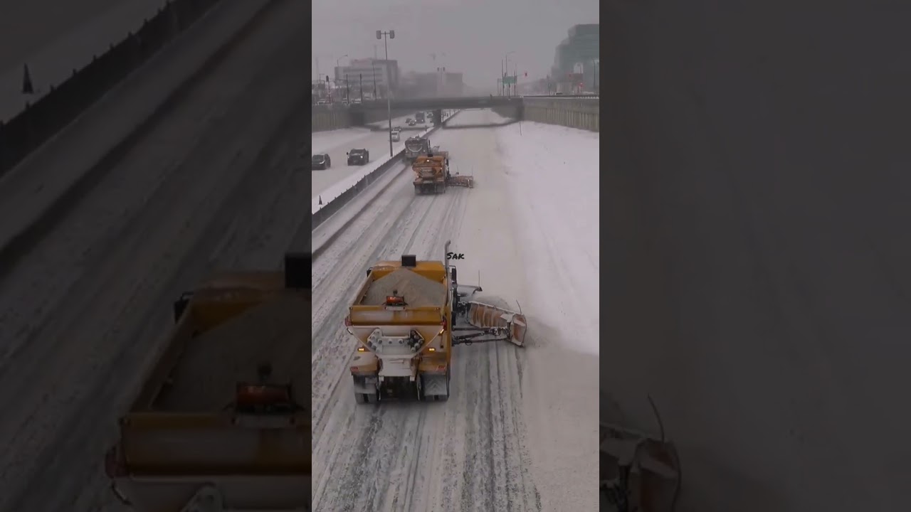Snow Plowing Convoy l Quebec l Canada 🇨🇦