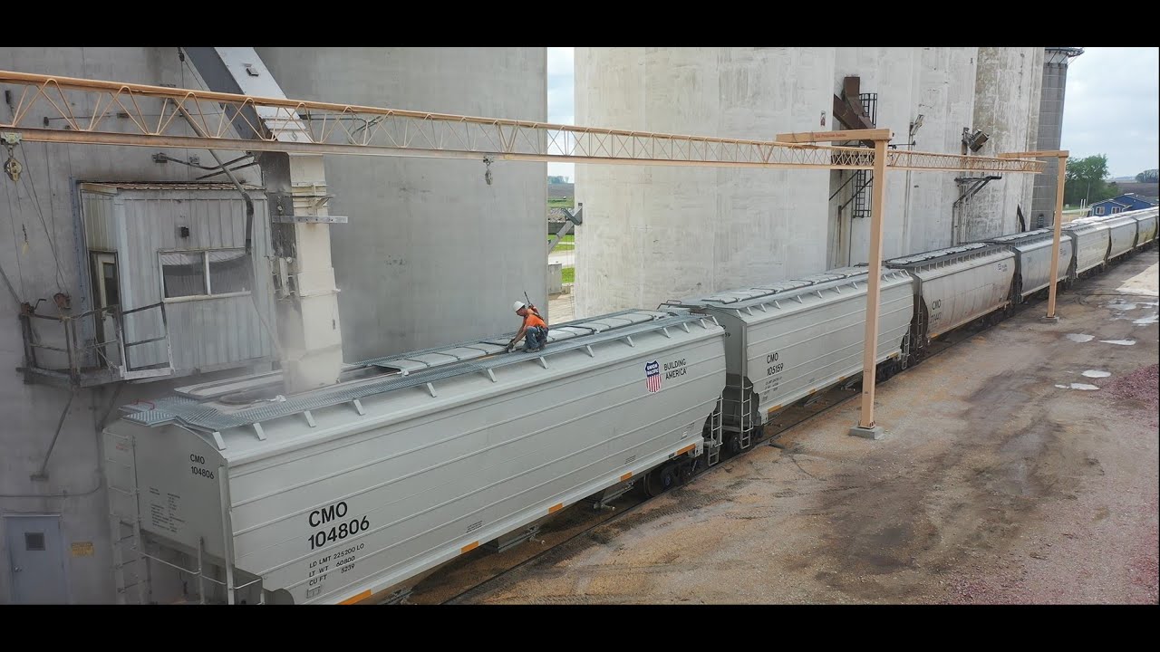 Let's load a grain train in Havelock!