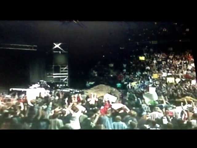 5 times wrestlers destroyed each other's possessions on air