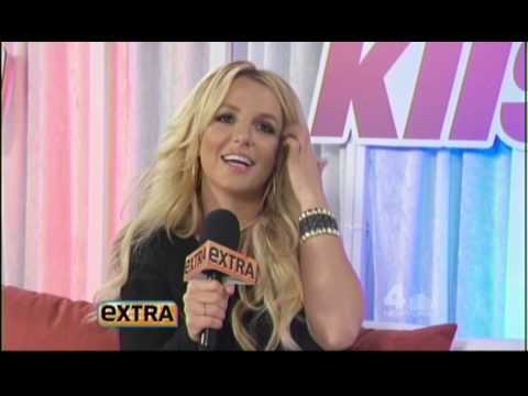 Britney Spears Interview On Extra (Part 1) – Diva Report
