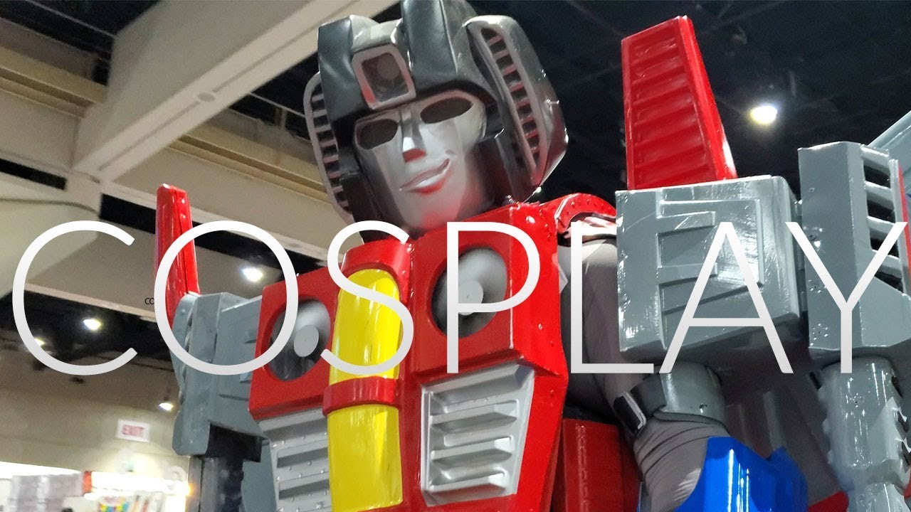 Amazing Transformers Cosplay!