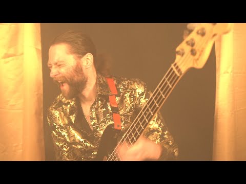 Ben Bennett (Xoth) - Battlesphere Bass Music Video