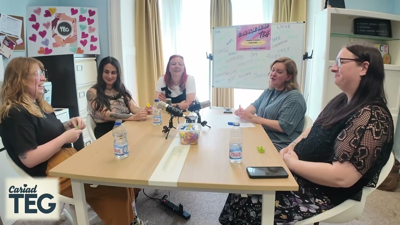 Cariad Teg - Intro & Community Roles